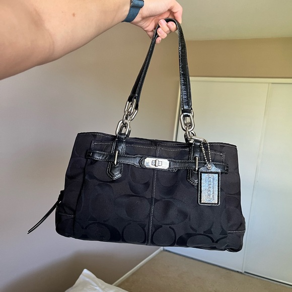 Coach | Bags | Coach 786 Chelsea Jayden Medium Caryall Shoulder Bag ...